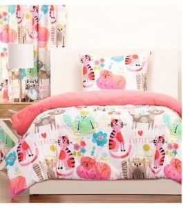 Cat-Themed Bedroom Decorating Ideas (30+ Ideas for Cat Lovers)